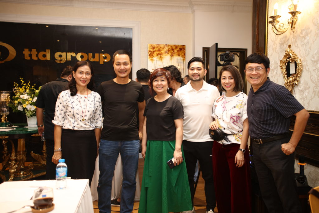 TTD Group successfully organized a specialized lighting & art workshop ...